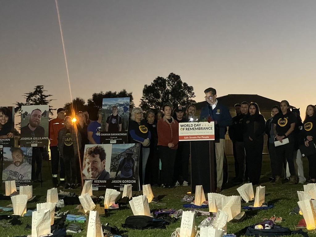 Calling for safer streets at “World Day of Remembrance for Road Traffic ...